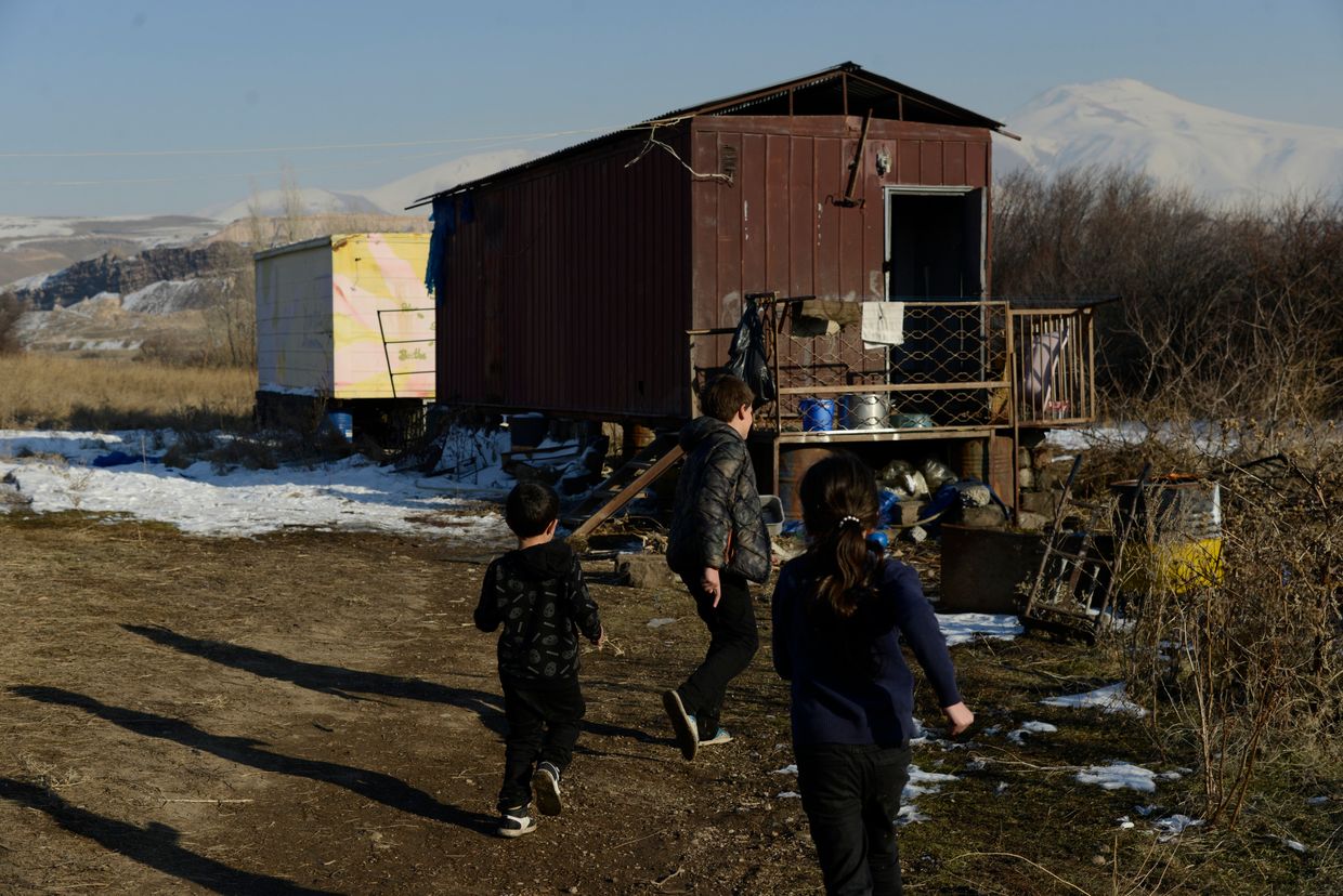 A ripple effect that holds back economic progress — growing up poor in ...